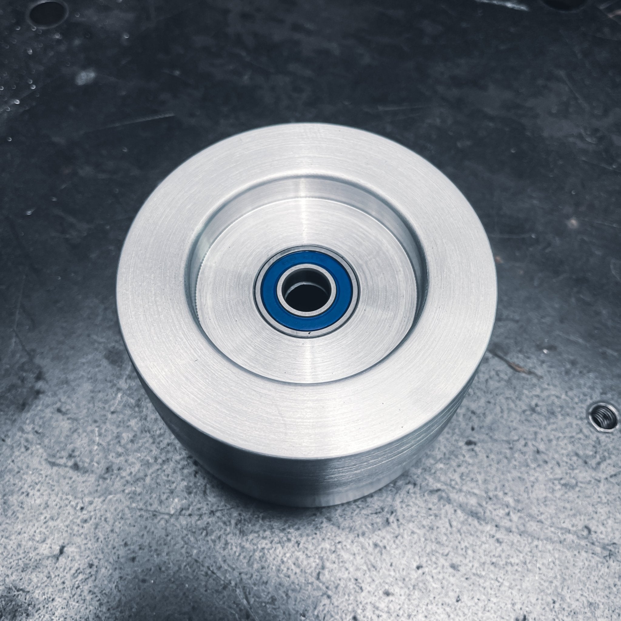 4-inch Tracking Wheel – HouseMade Industrial